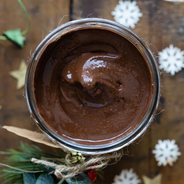 2-Ingredient Chocolate Spread - Green Healthy Cooking