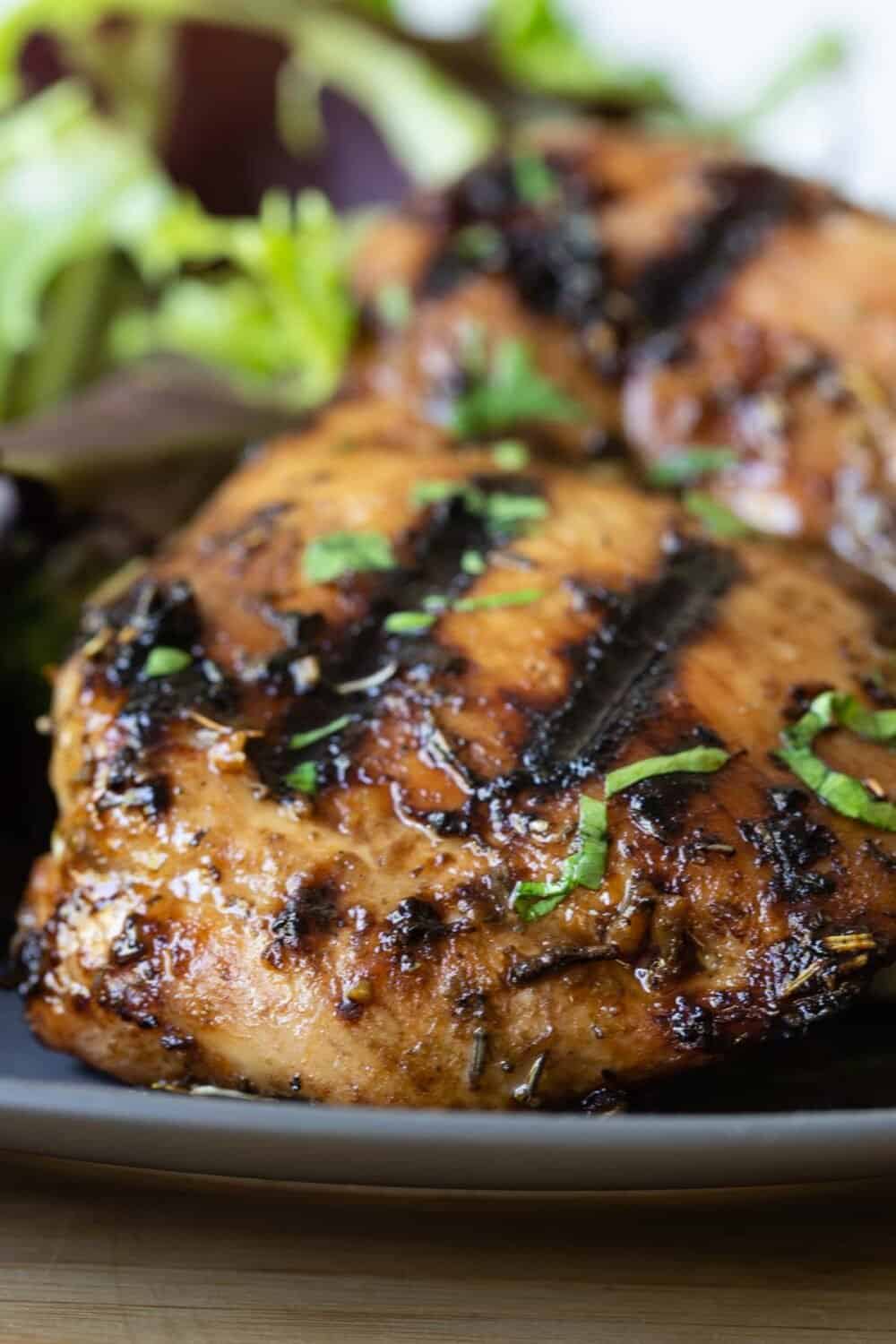 Balsamic Grilled Chicken (Easy & Juicy) - Green Healthy Cooking